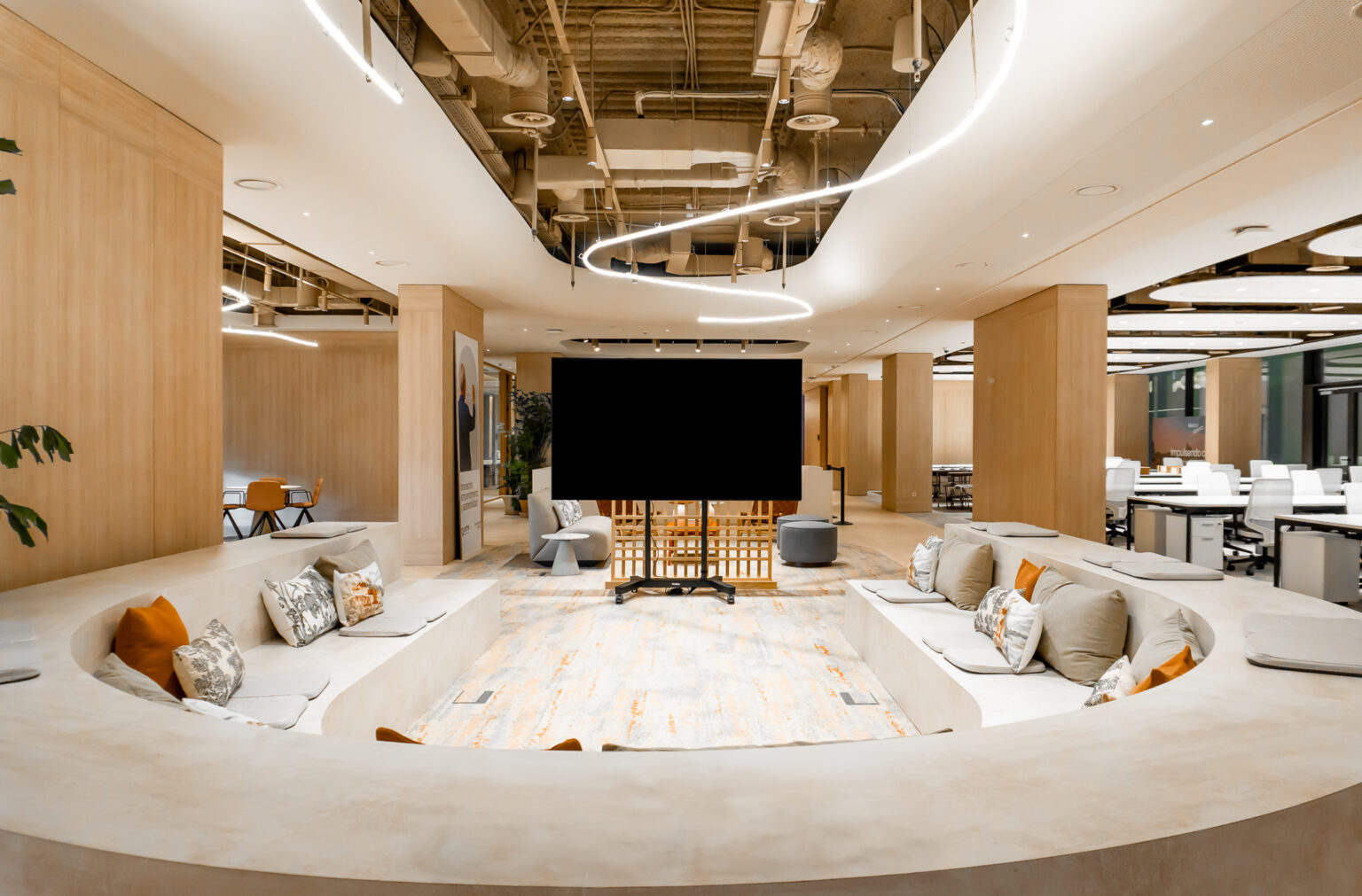 Flexible spaces and offices in LOOM Azca | Madrid