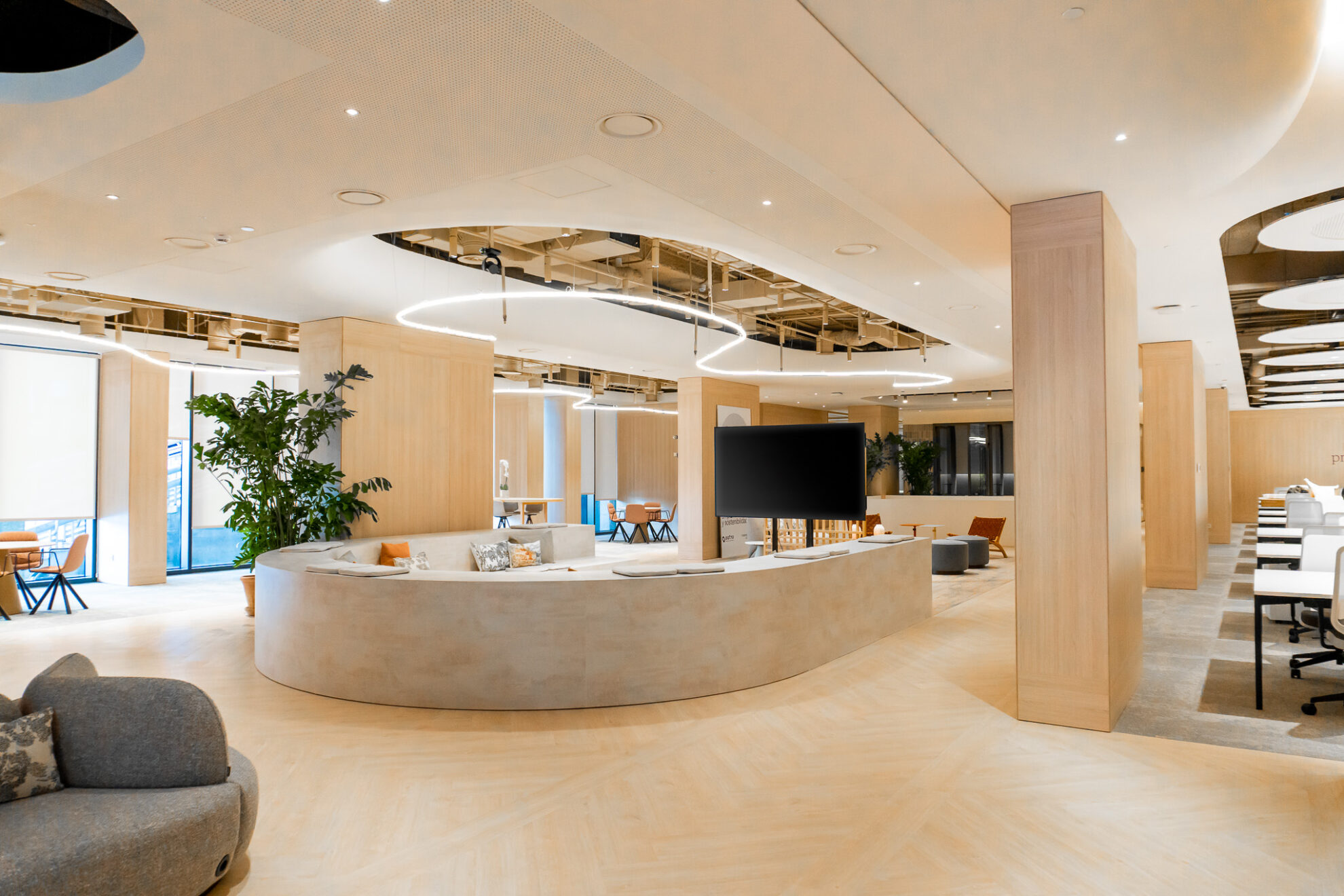 Coworking LOOM Azca . Nuevos Ministerios | LOOM